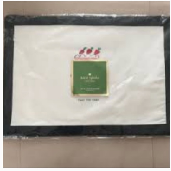 kate spade | Kitchen | Kate Spade Set Of 4 Placemats Take The Cake Nwt ...